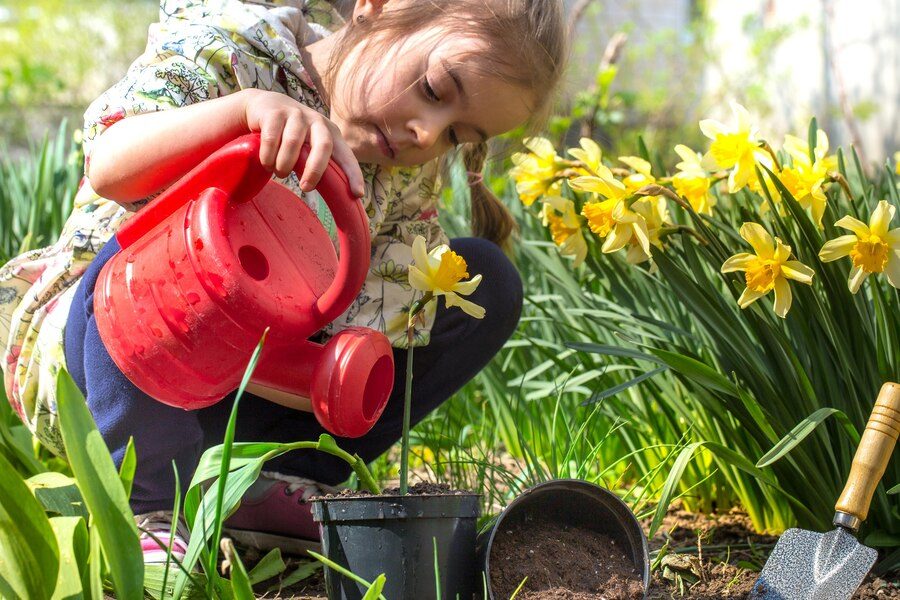 Garden Activities for Your Kids | 10 Ideas that are educational too!